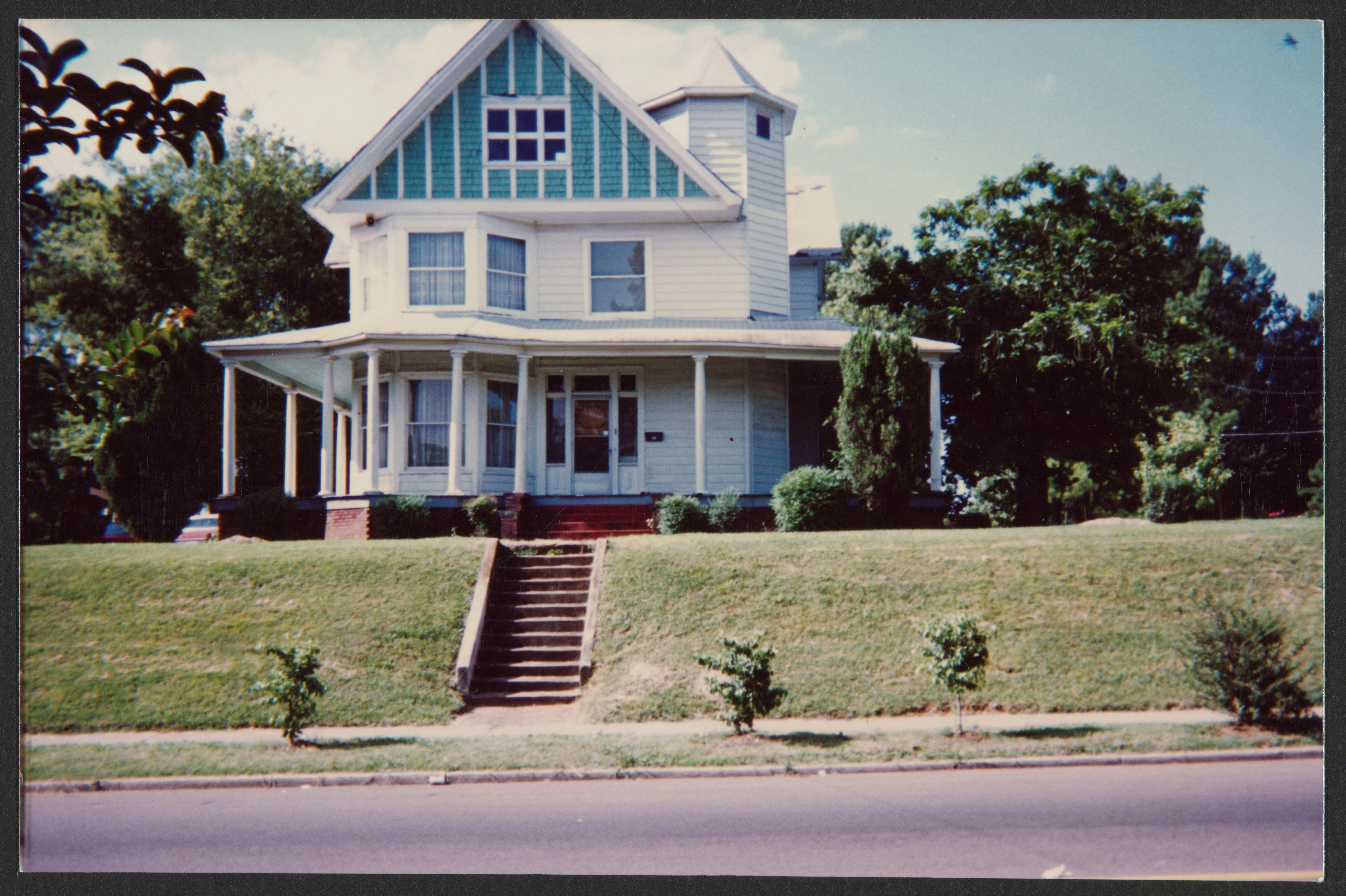 Angela Davis: Freed by the People | Radcliffe Institute for Advanced ...