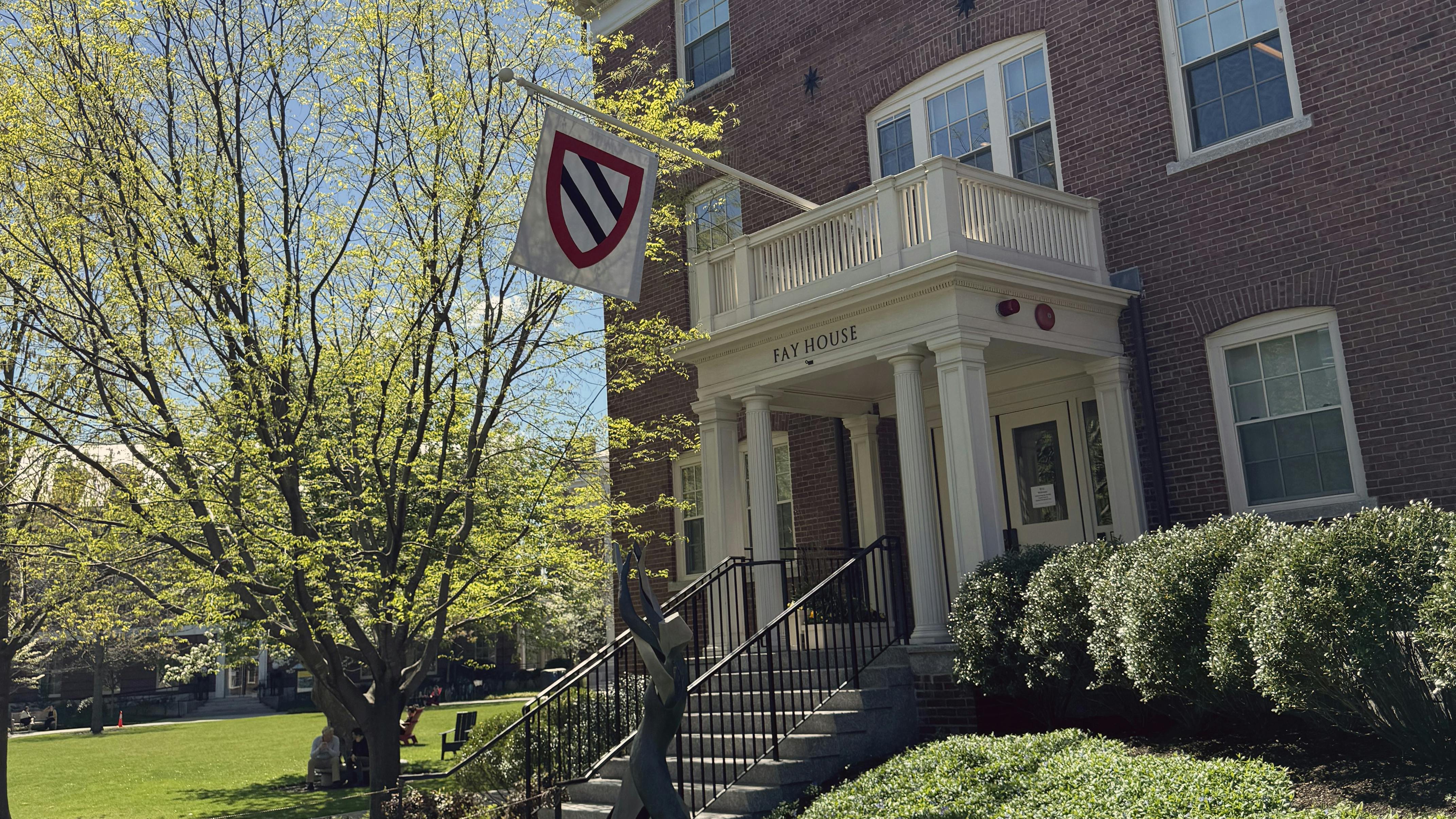 Ruth Bader Ginsburg Tells Young Women: 'Fight For The Things You Care ...